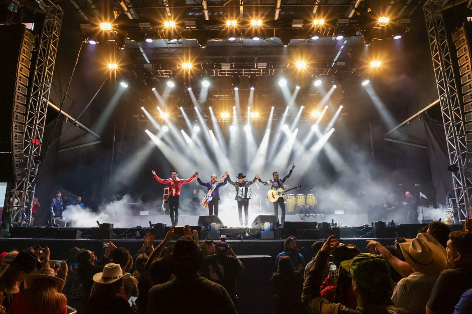 Los Tigres del Norte rompen récord de asistencia en el MacroFest