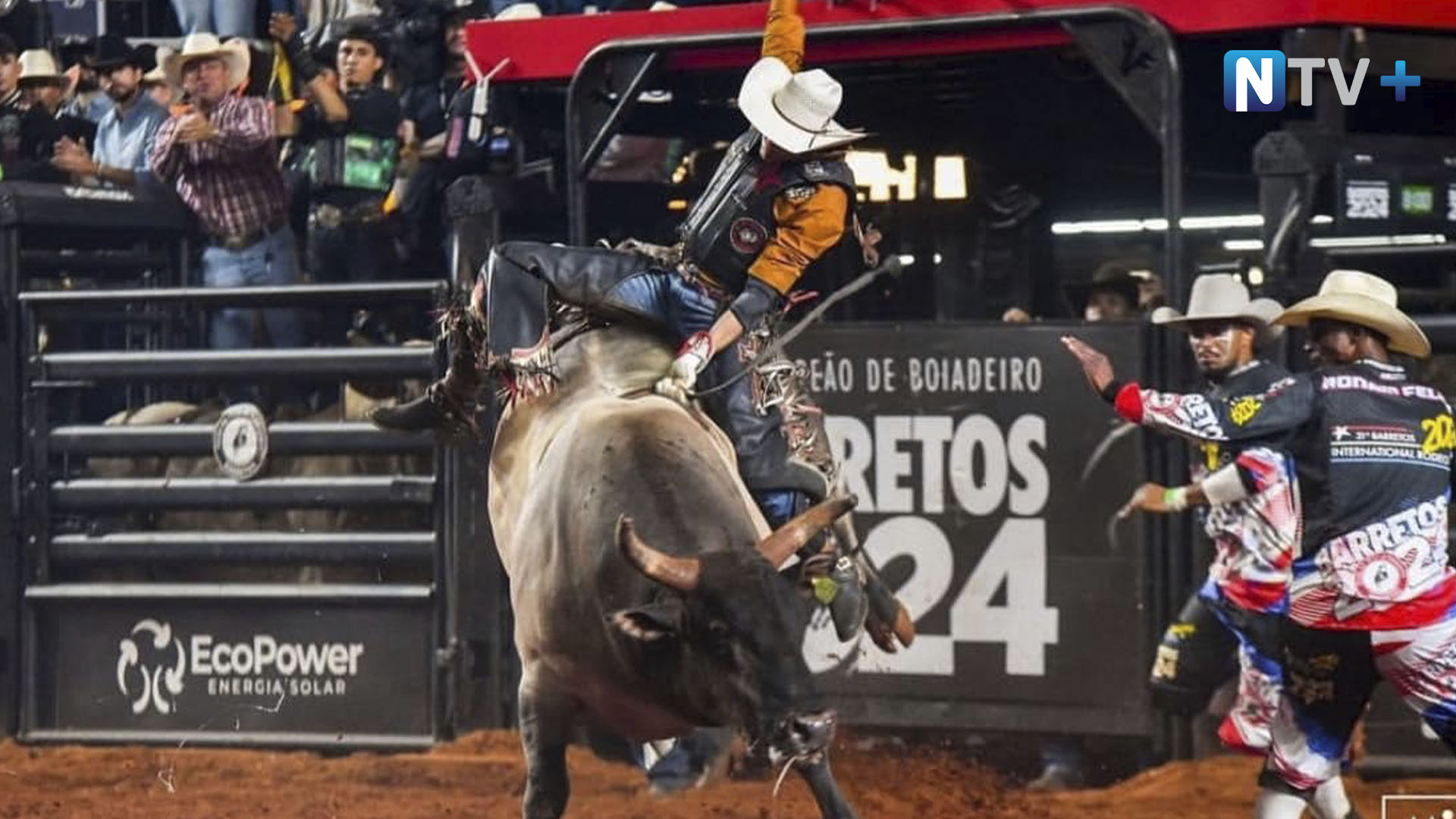 El mexicano Álvaro Álvarez se ganó la ovación en el rodeo de Barretos ...